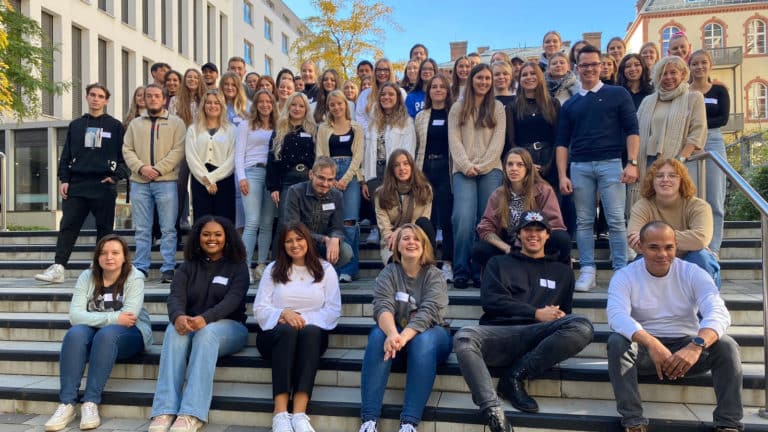 Über 190 Erstsemester an drei Standorten begrüßt